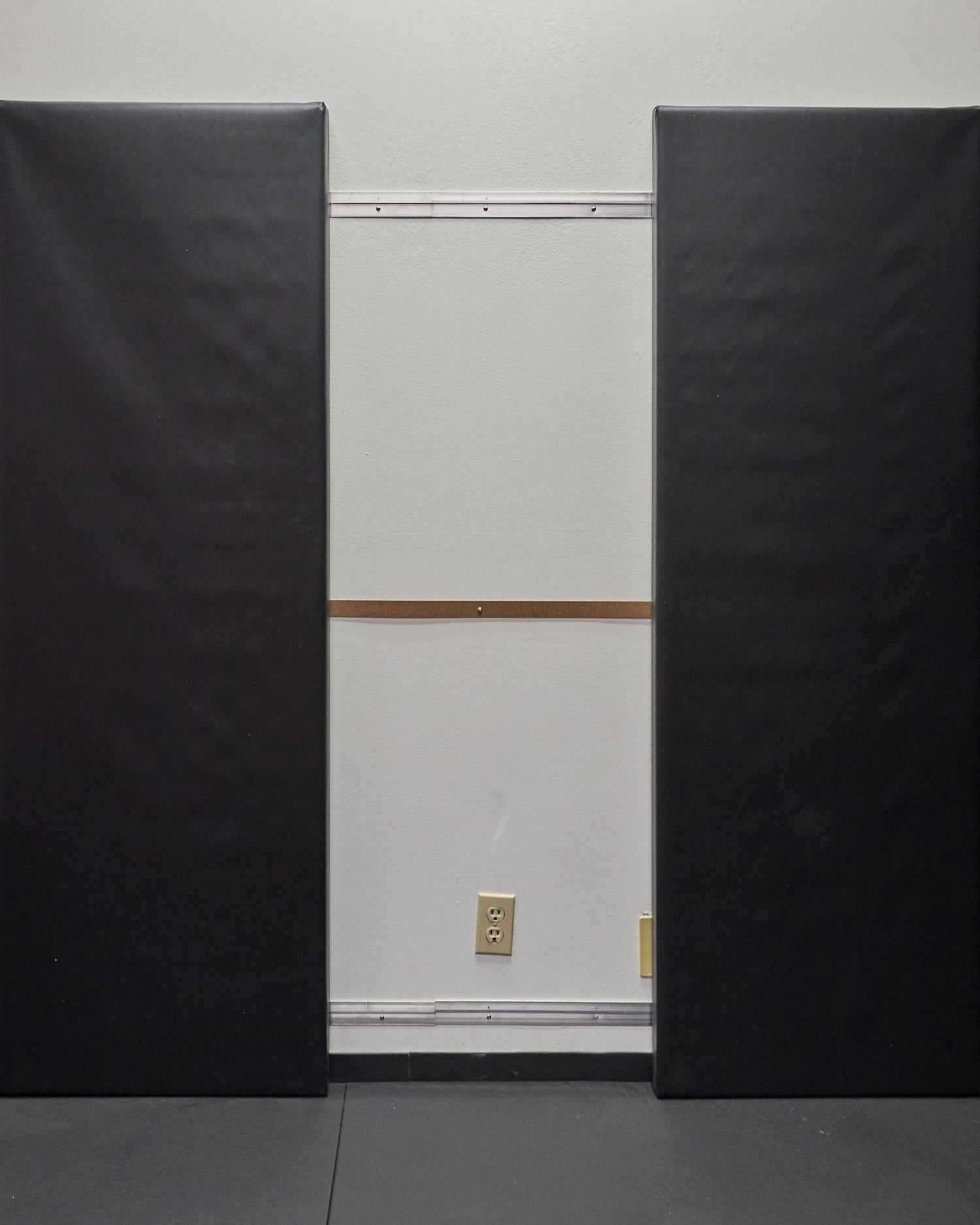 Z Clip Mounting System | Century Mats